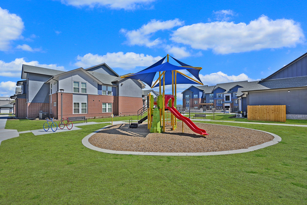 Parc West Luxury Living | Apartments in Arlington, TX | (817) 767-1700